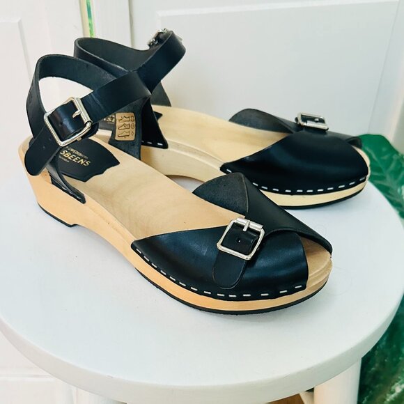 Swedish Hasbeens | Shoes | Swedish Hasbeens Black Clog Sandals Euc Open ...